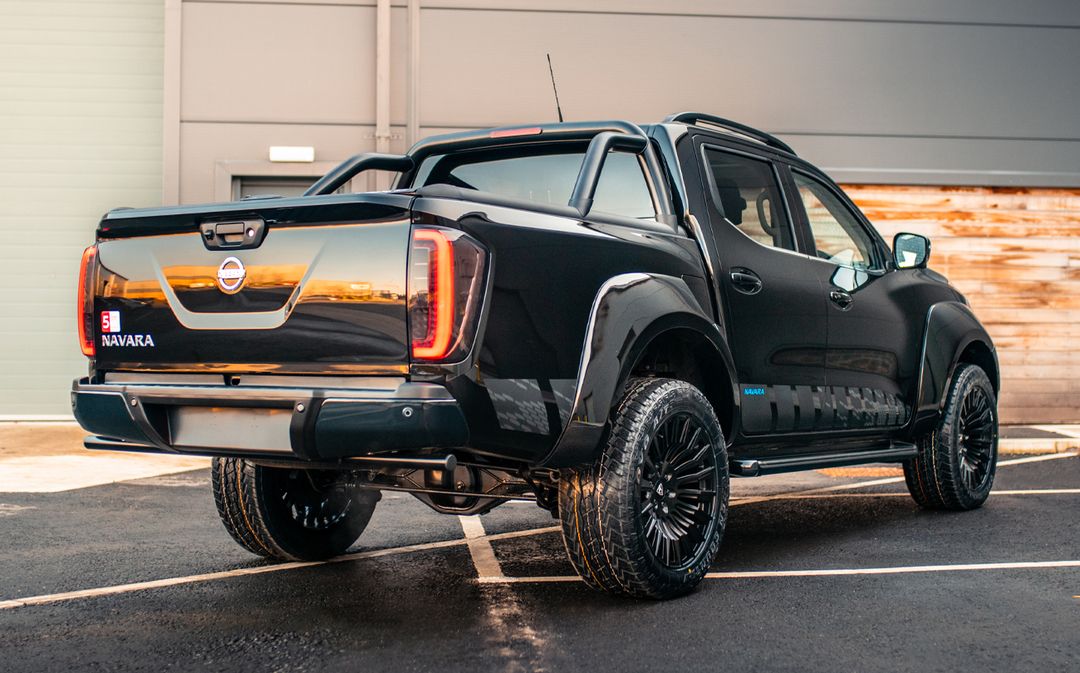 Widebody Nissan Navara NP300 Predator Body Kit