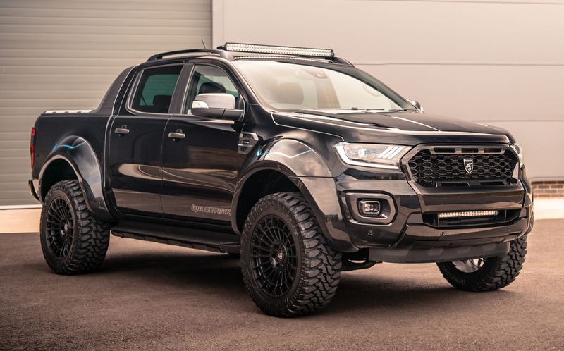 Shadow Black Widebody 2019-2022 T8 Ford Ranger Predator Body Kit