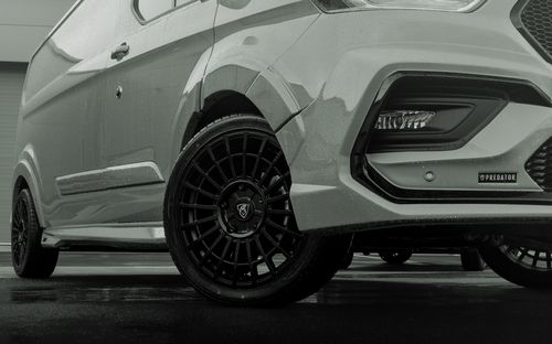 2018-2023 Transit Custom Predator Body Kit