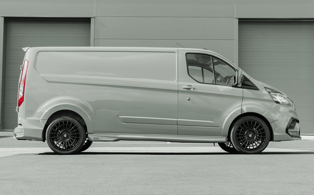2018-2023 Transit Custom Predator Body Kit
