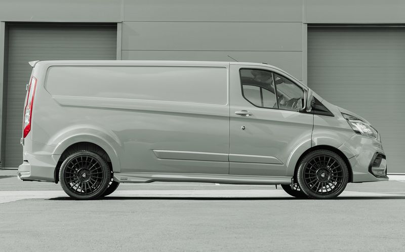 2018-2023 Transit Custom Predator Body Kit